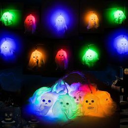 Yuit - Halloween-Totenkopf-Lichterkette, Halloween-Lichterkette, 2,5 m, 10 LEDs, heller, batteriebetriebener Totenkopf, Halloween-Dekorationslichter