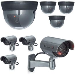 Relaxdays 8 x Kamera Attrappe im Sicherheits-Set, 4 Dome Kameras, 4 CCD-Kameras, Mit LED-Licht, Verstellbarer Kamerawinkel