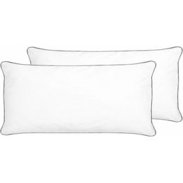 Beliani Kopfkissen 2er Set Weiß Baumwollbezug 40 x 80 cm Niedrig mit Mikrofaser- und Polyester-Füllung Rechteckig Weich Bettkissen für Allergiker - Weiß