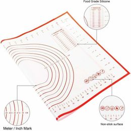 Lycxames - Wiederverwendbare Antihaft-Silikon-Backmatte für Fondant, Teig, 100 % Bisphenol-A (bpa), mit Spender, 60 x 40 cm (rot)