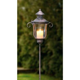 Stablaterne aus Metall im Antik Design, 118 cm hoch, Windlicht, Gartenstecker, Laterne, Metalllaterne, Kerzenlaterne, Gartendeko für Draußen