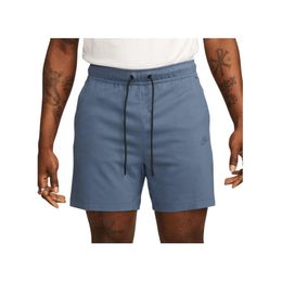 Nike Sportswear Jogginghose Tech Essentials Short