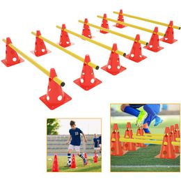 Uisebrt - 6er Steckhürdenset für Koordinationstraining- 12 Mehrzweckkegel + 6 Stangen Höhenverstellbar Agility Training Set für Hunde Kinder