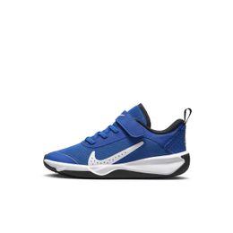 Nike Omni Multi-Court Schuh für jüngere Kinder - Blau