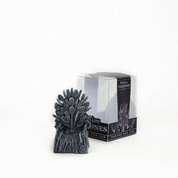 GIFT REPUBLIC Eierbecher Egg of Thrones, (Grau, Polyresin, 1-tlg., ca. 6,5 x 7 x 11 cm), ein Must-Have zum Frühstück für Serienfans