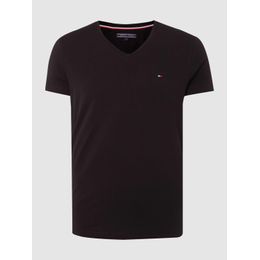 Tommy Hilfiger Slim Fit T-Shirt mit V-Ausschnitt