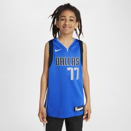 Dallas Mavericks Icon Edition 2023/24 Nike NBA Swingman Trikot für ältere Kinder - Blau