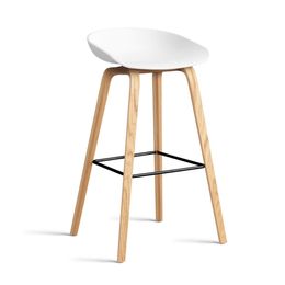 Hay - About A Stool AAS 32 H 75 cm, Eiche lackiert / Stahl schwarz / white 2.0