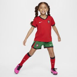 Portugal 2024 Stadium Home Nike Replica dreiteiliges Fußballtrikot-Set für jüngere Kinder - Rot
