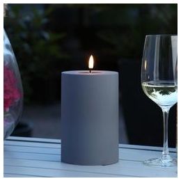 LED Stumpenkerze MIA - Kunststoff - realistische 3D Flamme - H: 15cm - D: 10cm - f√or Au√üen - grau