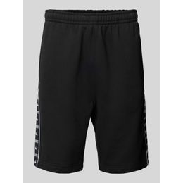 Lacoste Regular Fit Sweatshorts mit Label-Patch