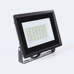 LEDKIA LED-Flutlichtstrahler 30W 120lm/W IP65 S2 Kaltes Weiß 5000K 25 mm