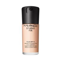 MAC Foundation Studio Fix Fluid SPF 15 30 ml NW10