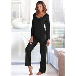 Lascana Pyjama schwarz Gr. 32/34 für Damen. V-Ausschnitt und Spitze. Bequem