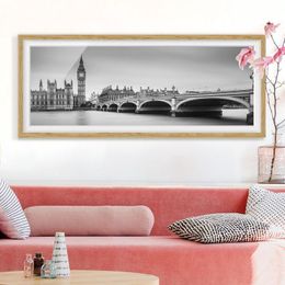MICASIA Bild mit Rahmen - Westminster Brücke und Big Ben Größe HxB: 50cm x 130cm, Rahmen: Eiche