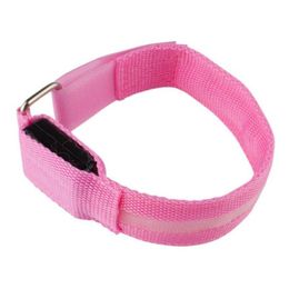 Northix - Armband mit LED-Beleuchtung - Pink