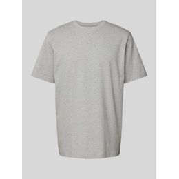 adidas Sportswear T-Shirt mit Label-Stitching