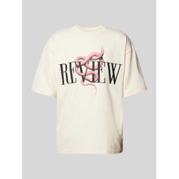 Review T-Shirt mit Label-Print und Rundhalsausschnitt
