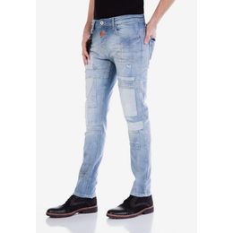 Cipo & Baxx Cipo & Baxx Slim-fit-Jeans mit Aufnäher, blau