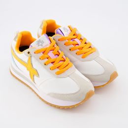 TK Maxx Weiße Sneaker mit orangefarbenen Akzenten