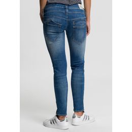 Slim-fit-Jeans Herrlicher "PITCH SLIM ORGANIC" Gr. 26, Länge 32, blau (blue sea 879) Damen Jeans Röhrenjeans Vintage-Style mit Abriebeffekten