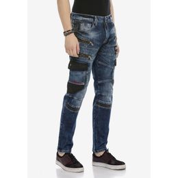 Cipo & Baxx Bequeme Jeans CIPO & BAXX Gr. 31, Länge 32, blau Herren Jeans mit auffälligen Applikationen