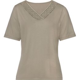 V-Shirt
