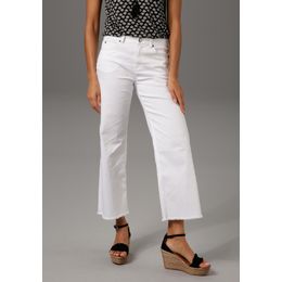 7/8-Jeans Aniston CASUAL Gr. 42, N-Gr, weiß (white) Damen Jeans Röhrenjeans mit leicht ausgefranstem Beinabschluss