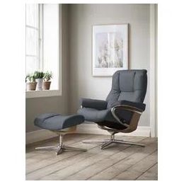 Relaxsessel stressless "Mayfair" Sessel Gr. Leder BATICK, Cross Base Eiche, Relaxfunktion-Drehfunktion-PlusTMSystem-Gleitsystem-BalanceAdaptTM, B/H/T: 83cm x 102cm x 74cm, blau (atlantic blue batick) mit Hocker, Cross Base, Größe S, M & L, Holzakzent Eiche