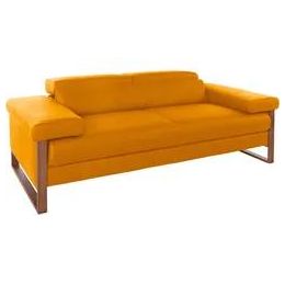 2-Sitzer W.Schillig "finn" Sofas Gr. B/H/T: 210cm x 71cm x 106cm, Stoff S37, ohne Kopfteilverstellung-ohne Sitztiefenverstellung, gelb (brandy s37) German Design Award 2016, Fußgestell Nussbaum natur, Breite 210 cm