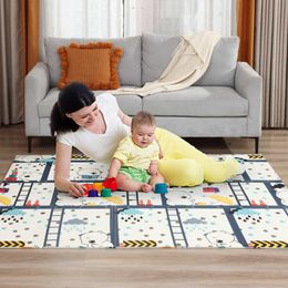 BABY VIVO Spielmatte / Spielteppich für Kinder doppelseitig mit Wald 200 x 180 cm - Bär