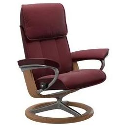 Relaxsessel stressless "Admiral", rot (bordeaux batick), B:84cm H:100cm T:73cm, Leder BATICK: BATICK ist ein leicht korrigiertes, durchgefärbtes und genarbtes Möbelleder, bei dem die meisten Unebenheiten und Spuren in der Regel entfernt wurden., Sessel, mit Signature Base, Größe M & L, Gestell Eiche