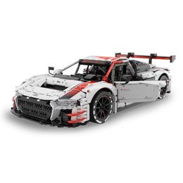 Audi R8 LMS GT3 1:8 weiß Bricks, lizeniert