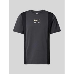 Nike T-Shirt mit Label-Print