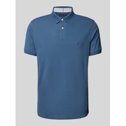 Tommy Hilfiger Regular Fit Poloshirt mit Logo-Stitching