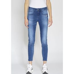 Relax-fit-Jeans Gang "94AMELIE" Gr. 31, N-Gr, blau (blue) Damen Jeans CROPPED - Relaxed fit