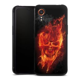 DeinDesign Galaxy Xcover 7 Handy Silikon H&uuml;lle Case schwarz Handyh&uuml;lle Skull Totenkopf Fire