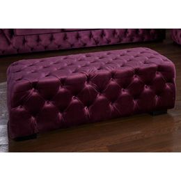 Guido Maria Kretschmer Home & Living Polsterhocker GUIDO MARIA KRETSCHMER HOME&LIVING "Kalina" Hocker Gr. B/H/T: 120 cm x 42 cm x 55 cm, Samtvelours, lila (aubergine) mit klassischer Chesterfield-Knopfheftung