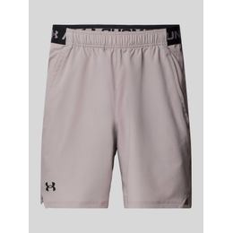 Under Armour Regular Fit Shorts mit elastischem Label-Bund
