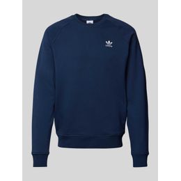 adidas originals Sweatshirt mit Label-Stitching Modell 'ESS CREW'