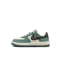 Nike Force 1 Low LV8 3 EasyOn Schuh (jüngere Kinder) - Weiß