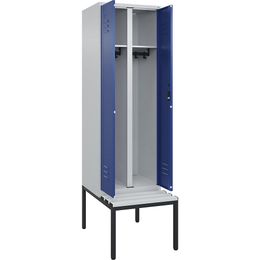 C+P Schwarz-Weiß-Spind Classic PLUS Sitzbank, 1 Abteil, lichtgrau / enzianblau, B 600 mm, Zylinderschloss, untergebaut, Kunststoff