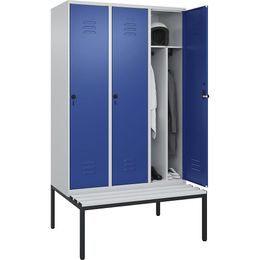 C+P Schwarz-Weiß-Spind Classic PLUS Sitzbank, schmal, 3 Abteile, Trennwand verkürzt, lichtgrau / enzianblau, B 1200 mm, Sicherheits-Drehriegel, untergebaut, Kunststoff