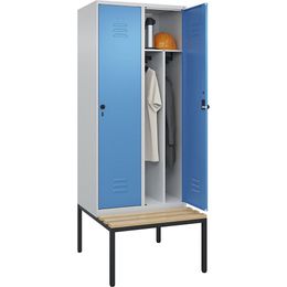 C+P Schwarz-Weiß-Spind Classic PLUS Sitzbank, schmal, 2 Abteile, Trennwand verkürzt, lichtgrau / lichtblau, B 800 mm, Sicherheits-Drehriegel, untergebaut, Buche-Hartholz