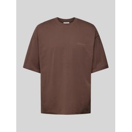 Review Essentials Oversized T-Shirt