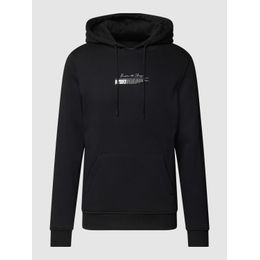 Mister Tee Hoodie mit Känguru-Tasche