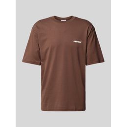 Review Essentials Logo T-Shirt