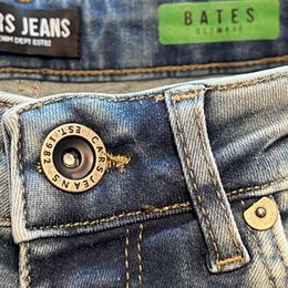 Cars Jeans Herren Slim-fit-Jeans "Jeans Bates", blau, Gr. 29, Abriebeffekte, Denim/Jeans, Obermaterial: 83% Baumwolle, 16% Polyester, 1% Elasthan,