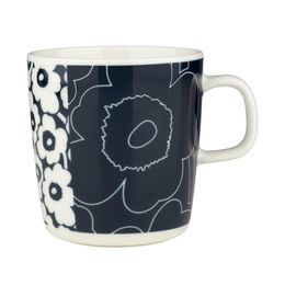 Marimekko - Oiva Unikko Kollaasi Becher mit Henkel, 400 ml, weiß / dunkelblau (60th Anniversary Collection)