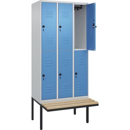 C+P Doppelstock-Spind Classic PLUS Sitzbank, 3 Abteile, lichtgrau / lichtblau, B 900 mm, Sicherheits-Drehriegel, auskragend, Buche-Hartholz